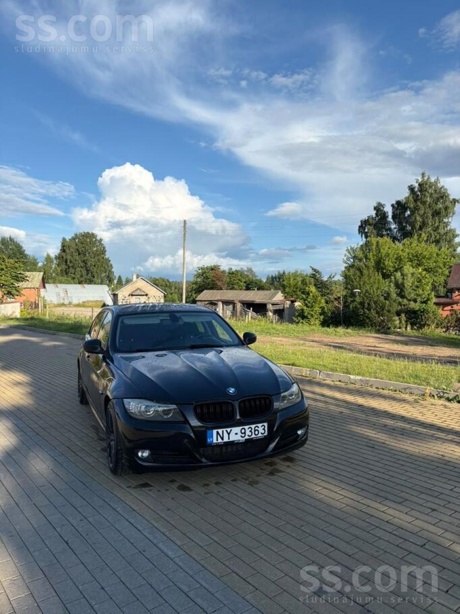 Melns BMW 318 2009 Rēzekne, ar dzinēja tilpumu 2.00 L un nobraukumu 467 tūkst. km par 4750 €, foto 1 vietnē AUTOMOTO.COM.LV