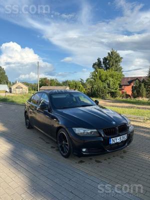 Melns BMW 318 2009 Rēzekne, ar dzinēja tilpumu 2.00 L un nobraukumu 467 tūkst. km par 4750 €, foto 3 vietnē AUTOMOTO.COM.LV