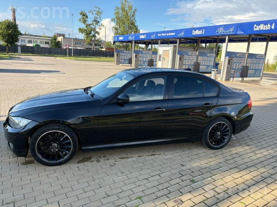 Melns BMW 318 2009 Rēzekne, ar dzinēja tilpumu 2.00 L un nobraukumu 467 tūkst. km par 4750 €, foto 7 vietnē AUTOMOTO.COM.LV