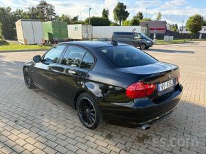 Melns BMW 318 2009 Rēzekne, ar dzinēja tilpumu 2.00 L un nobraukumu 467 tūkst. km par 4750 €, foto 8 vietnē AUTOMOTO.COM.LV