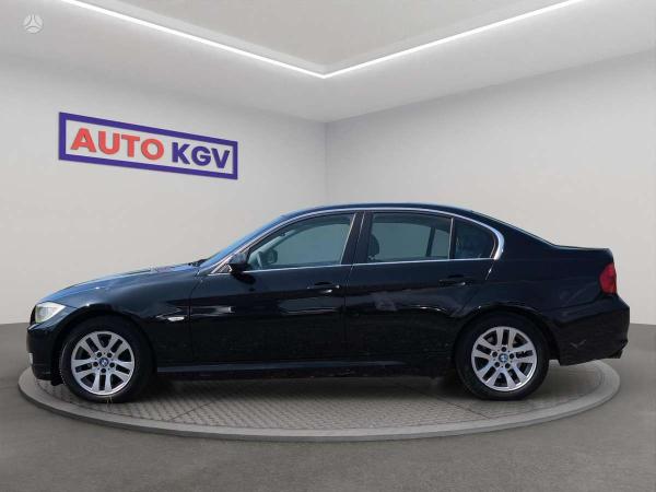 Melns BMW 318 2009 Klaipėda, ar dzinēja tilpumu 2.00 L un nobraukumu 236 tūkst. km par 4999 €, foto 2 vietnē AUTOMOTO.COM.LV