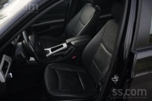 Черный БМВ 318 2009 в Елгава, объемом двигателя 2.00 л и пробегом 250 тыс. км за 4900 €, фото 8 на AUTOMOTO.COM.LV