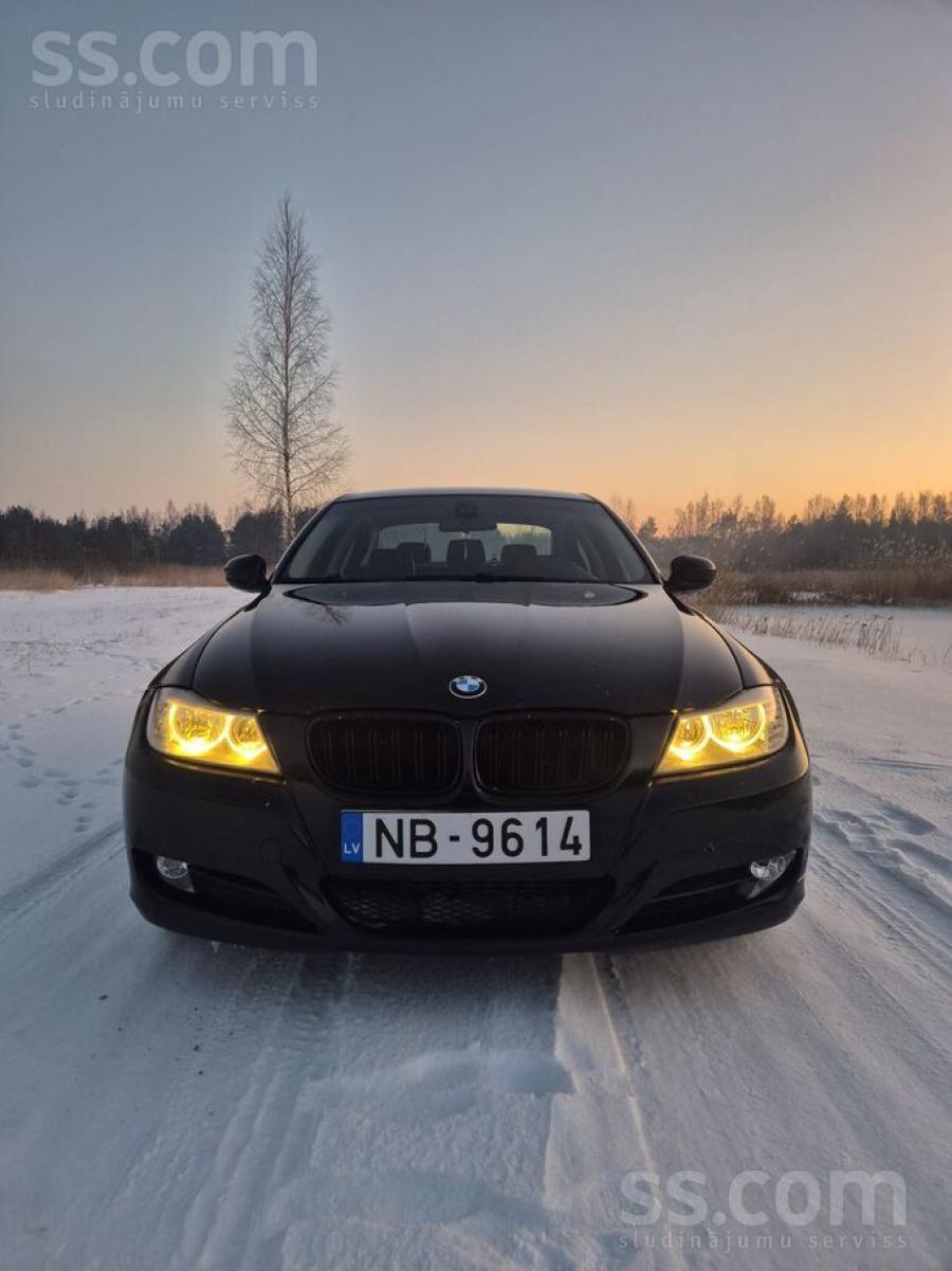 Melns BMW 318 2010 Rīga, ar dzinēja tilpumu 2.00 L un nobraukumu 293 tūkst. km par 6000 €, foto 1 vietnē AUTOMOTO.COM.LV