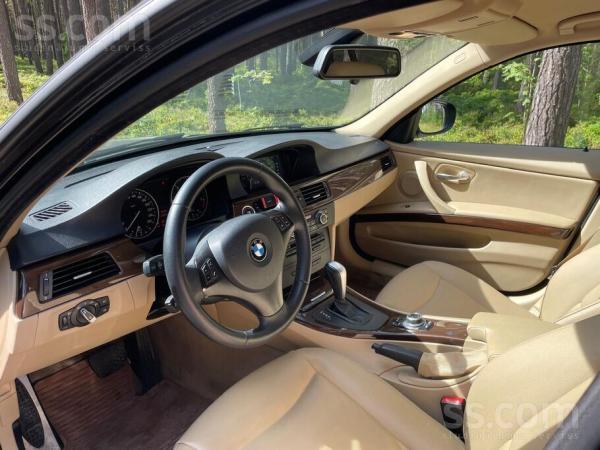 BMW 318 2010 RÄ«ga vietnÄ Melns BMW 318 2010 RÄ«ga, ar dzinÄja tilpumu 2.00 L un nobraukumu 320 tÅ«kst. km par 6000 ā¬, foto 6 vietnÄ AUTOMOTO.COM.LV