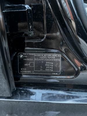 Melns BMW 318 2010 Tallina, ar dzinēja tilpumu 0.11 L un nobraukumu 172 tūkst. km par 6850 €, foto 13 vietnē AUTOMOTO.COM.LV