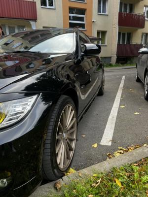 Black BMW 318 2010 in Tallinn, with an engine capacity of 2.00 L and mileage of 177 thousand km for 6800 €, photo 4 on AUTOMOTO.COM.LV
