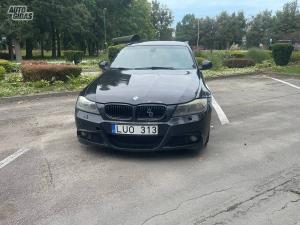 Black BMW 318 2010 in Kaunas, with an engine capacity of 2.00 L and mileage of 280 thousand km for 3900 €, photo  on AUTOMOTO.COM.LV