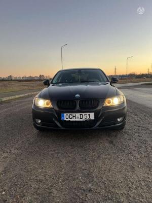 Black BMW 318 2011 in Kaunas, with an engine capacity of 2.00 L and mileage of 267 thousand km for 4600 €, photo  on AUTOMOTO.COM.LV