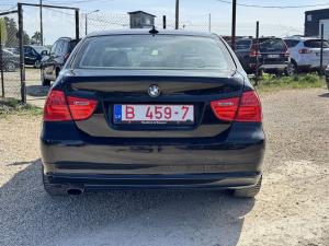 Black BMW 318 2011 in Riga, with an engine capacity of 2.00 L and mileage of 330 thousand km for 4490 €, photo 7 on AUTOMOTO.COM.LV