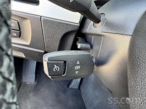 Black BMW 318 2011 in Riga, with an engine capacity of 2.00 L and mileage of 330 thousand km for 4490 €, photo 20 on AUTOMOTO.COM.LV