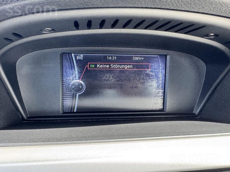 Black BMW 318 2011 in Riga, with an engine capacity of 2.00 L and mileage of 330 thousand km for 4490 €, photo 25 on AUTOMOTO.COM.LV