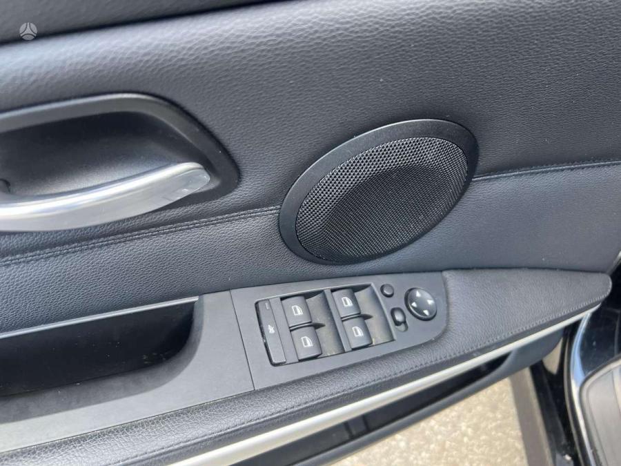 Melns BMW 318 2011 Utena, ar dzinēja tilpumu 2.00 L un nobraukumu 217 tūkst. km par 5650 €, foto 12 vietnē AUTOMOTO.COM.LV