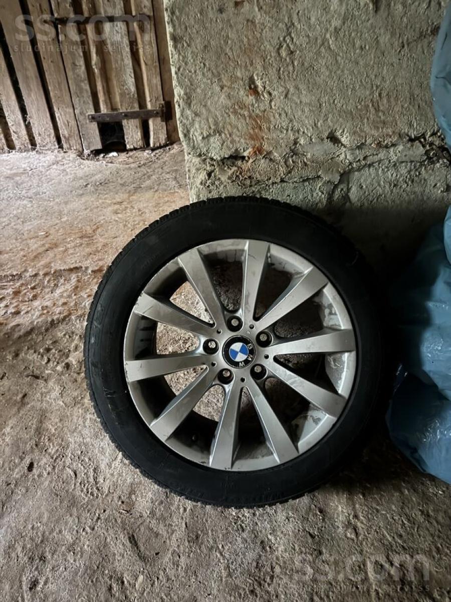 Black BMW 318 2011 in Cesis, with an engine capacity of 2.00 L and mileage of 0 thousand km for 4100 €, photo 11 on AUTOMOTO.COM.LV