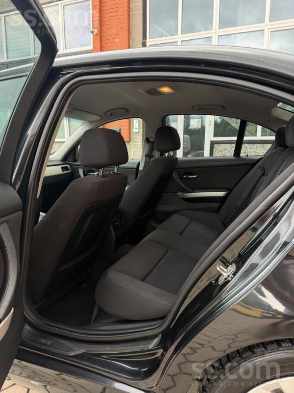 Melns BMW 318 2011 Rīga, ar dzinēja tilpumu 2.00 L un nobraukumu 259 tūkst. km par 4000 €, foto 8 vietnē AUTOMOTO.COM.LV
