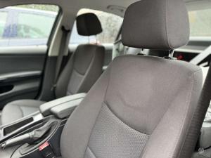 Black BMW 318 2011 in Kazlu Ruda, with an engine capacity of 2.00 L and mileage of 259 thousand km for 2300 €, photo 7 on AUTOMOTO.COM.LV