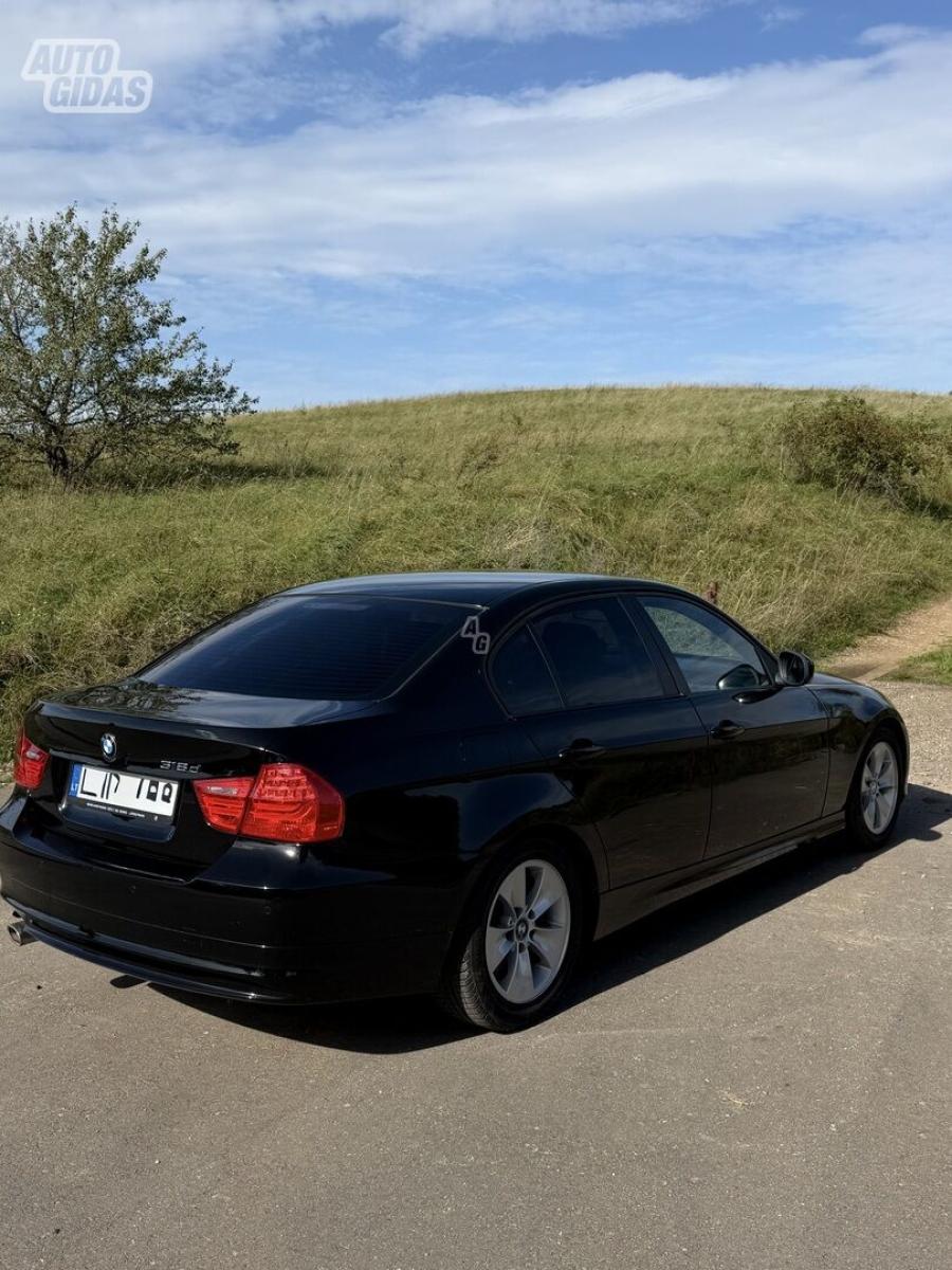 Melns BMW 318 2011 Viļņa, ar dzinēja tilpumu 2.00 L un nobraukumu 240 tūkst. km par 4800 €, foto 6 vietnē AUTOMOTO.COM.LV
