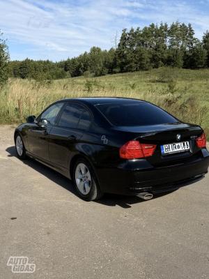 Melns BMW 318 2011 Viļņa, ar dzinēja tilpumu 2.00 L un nobraukumu 240 tūkst. km par 4800 €, foto 7 vietnē AUTOMOTO.COM.LV