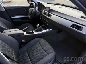 Черный БМВ 318 2011 в Рига, объемом двигателя 2.00 л и пробегом 235 тыс. км за 4290 €, фото 13 на AUTOMOTO.COM.LV