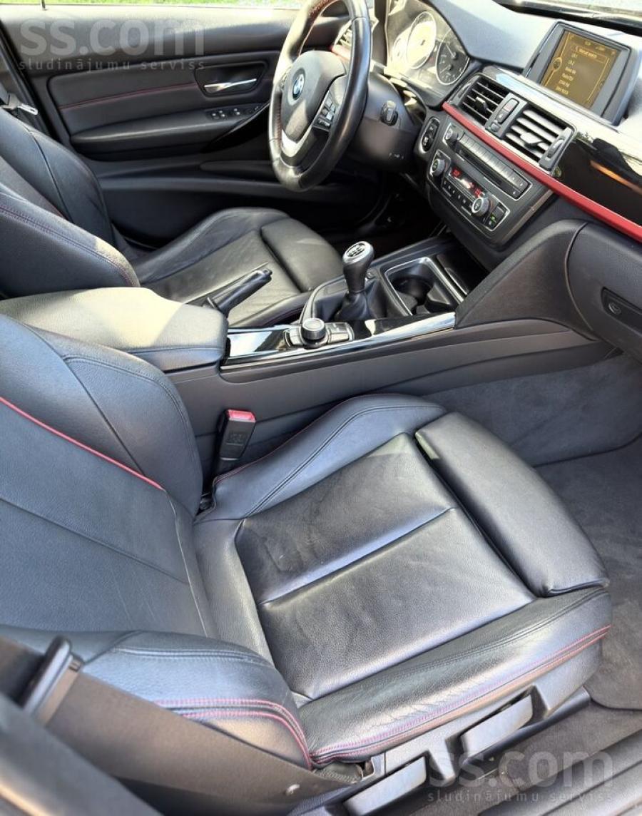 Melns BMW 318 2012 Bauska, ar dzinēja tilpumu 2.00 L un nobraukumu 289 tūkst. km par 8900 €, foto 15 vietnē AUTOMOTO.COM.LV
