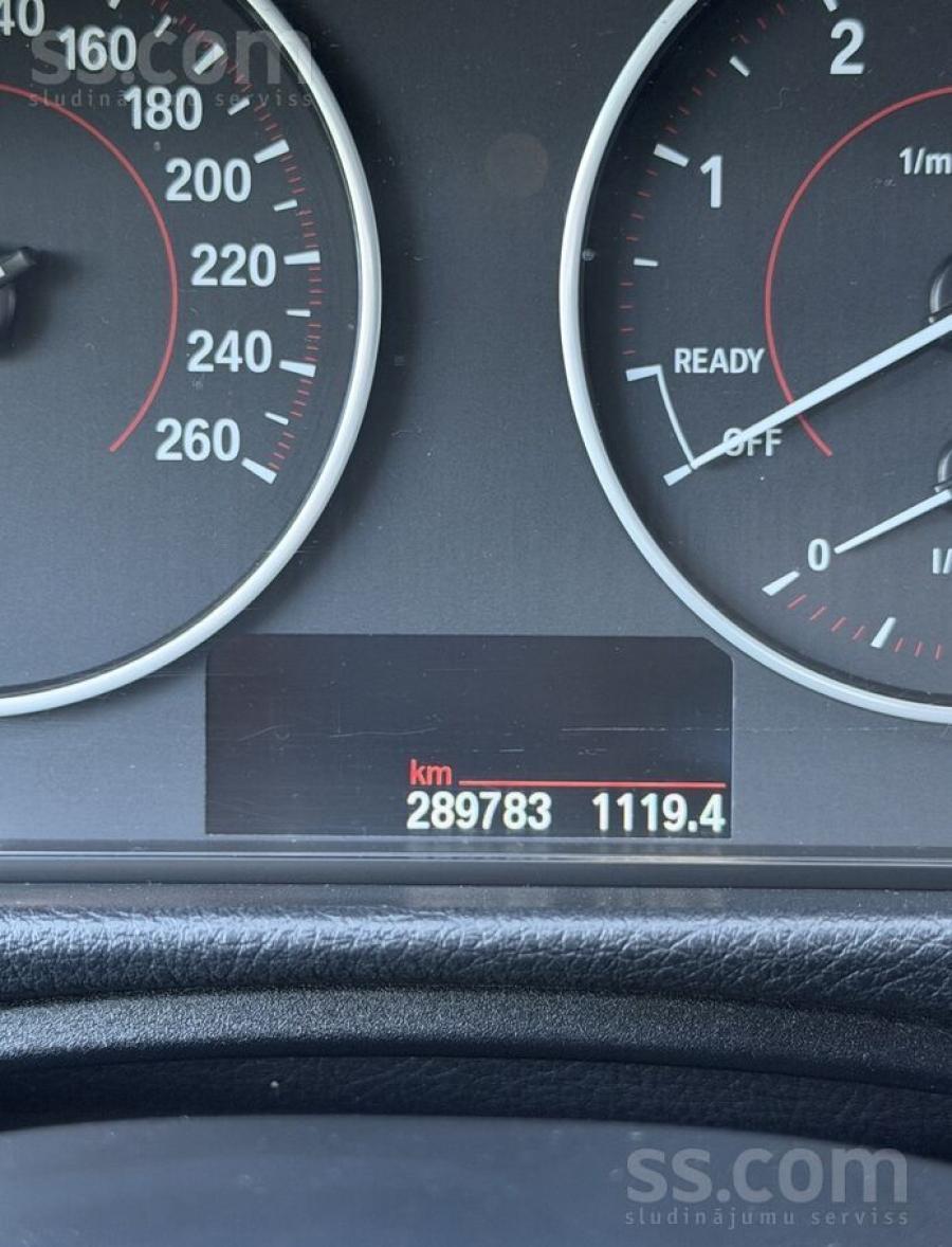 Melns BMW 318 2012 Bauska, ar dzinēja tilpumu 2.00 L un nobraukumu 289 tūkst. km par 8900 €, foto 20 vietnē AUTOMOTO.COM.LV