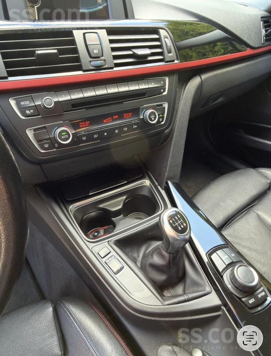Melns BMW 318 2012 Bauska, ar dzinēja tilpumu 2.00 L un nobraukumu 289 tūkst. km par 8900 €, foto 22 vietnē AUTOMOTO.COM.LV