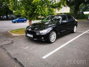 Black BMW 318 2012 in Riga, with an engine capacity of 2.00 L and mileage of 326 thousand km for 8400 €, photo 3 on AUTOMOTO.COM.LV