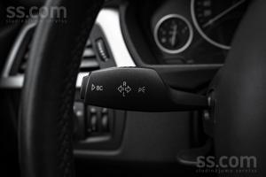 Black BMW 318 2012 in Riga, with an engine capacity of 2.00 L and mileage of 178 thousand km for 8250 €, photo 15 on AUTOMOTO.COM.LV