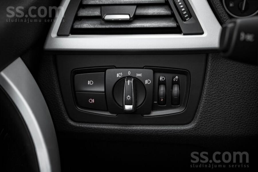 Black BMW 318 2012 in Riga, with an engine capacity of 2.00 L and mileage of 178 thousand km for 8250 €, photo 29 on AUTOMOTO.COM.LV