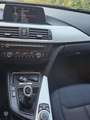 Melns BMW 318 2012 Ukmergė, ar dzinēja tilpumu 2.00 L un nobraukumu 301 tūkst. km par 6200 €, foto 5 vietnē AUTOMOTO.COM.LV