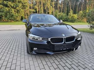 Melns BMW 318 2012 Ukmergė, ar dzinēja tilpumu 2.00 L un nobraukumu 301 tūkst. km par 6200 €, foto 16 vietnē AUTOMOTO.COM.LV