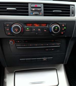 Black BMW 318 2012 in Kaunas, with an engine capacity of 2.00 L and mileage of 292 thousand km for 4900 €, photo 19 on AUTOMOTO.COM.LV