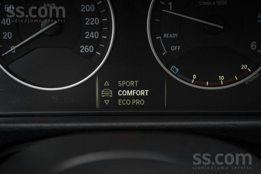 Black BMW 318 2012 in Riga, with an engine capacity of 2.00 L and mileage of 178 thousand km for 7990 €, photo 27 on AUTOMOTO.COM.LV