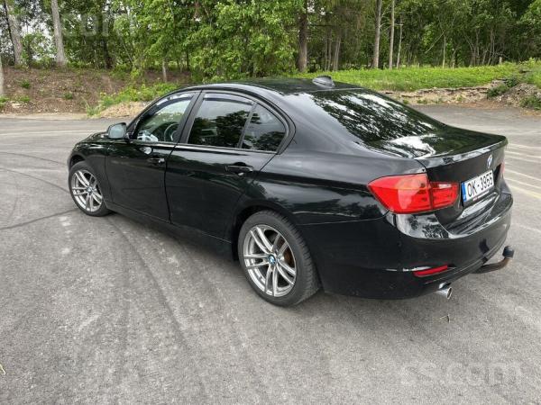 Melns BMW 318 2013 Rīga, ar dzinēja tilpumu 2.00 L un nobraukumu 250 tūkst. km par 7000 €, foto 6 vietnē AUTOMOTO.COM.LV