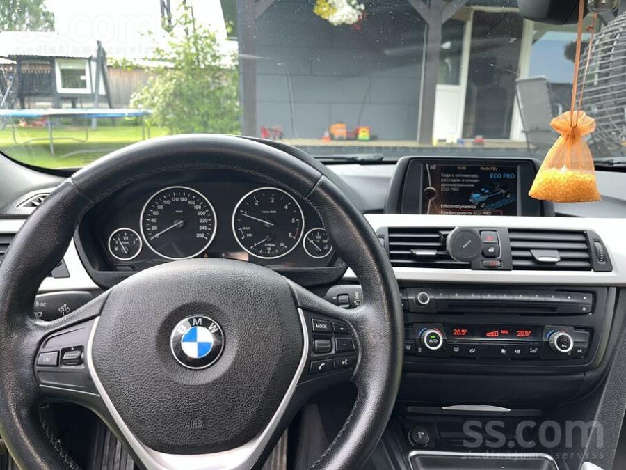 Black BMW 318 2013 in Riga, with an engine capacity of 2.00 L and mileage of 250 thousand km for 7000 €, photo 14 on AUTOMOTO.COM.LV