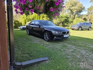 Black BMW 318 2013 in Riga, with an engine capacity of 2.00 L and mileage of 251 thousand km for 8000 €, photo 3 on AUTOMOTO.COM.LV