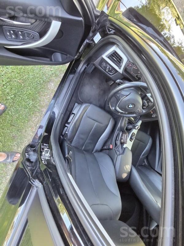 Melns BMW 318 2013 Rīga, ar dzinēja tilpumu 2.00 L un nobraukumu 251 tūkst. km par 8000 €, foto 8 vietnē AUTOMOTO.COM.LV