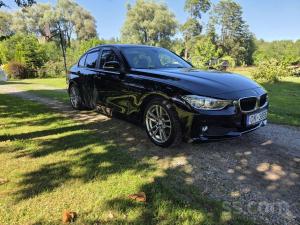 Black BMW 318 2013 in Riga, with an engine capacity of 2.00 L and mileage of 251 thousand km for 8000 €, photo 19 on AUTOMOTO.COM.LV