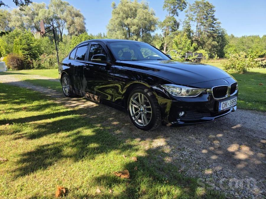 Black BMW 318 2013 in Riga, with an engine capacity of 2.00 L and mileage of 251 thousand km for 8000 €, photo 19 on AUTOMOTO.COM.LV