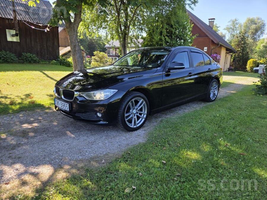 Black BMW 318 2013 in Riga, with an engine capacity of 2.00 L and mileage of 251 thousand km for 8000 €, photo 21 on AUTOMOTO.COM.LV