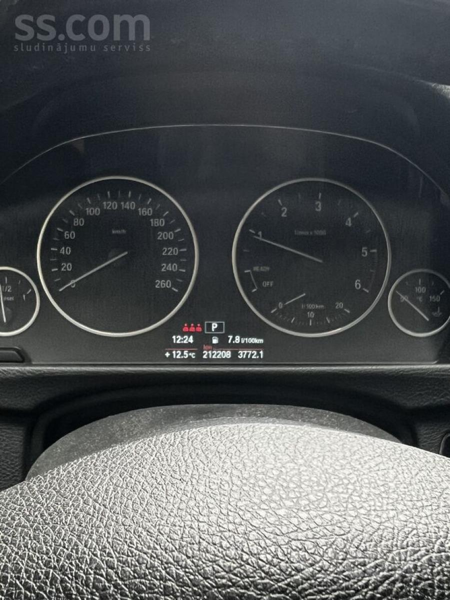 Black BMW 318 2013 in Riga, with an engine capacity of 2.00 L and mileage of 212 thousand km for 9150 €, photo 14 on AUTOMOTO.COM.LV