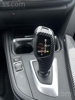 Black BMW 318 2013 in Riga, with an engine capacity of 2.00 L and mileage of 212 thousand km for 9150 €, photo 15 on AUTOMOTO.COM.LV