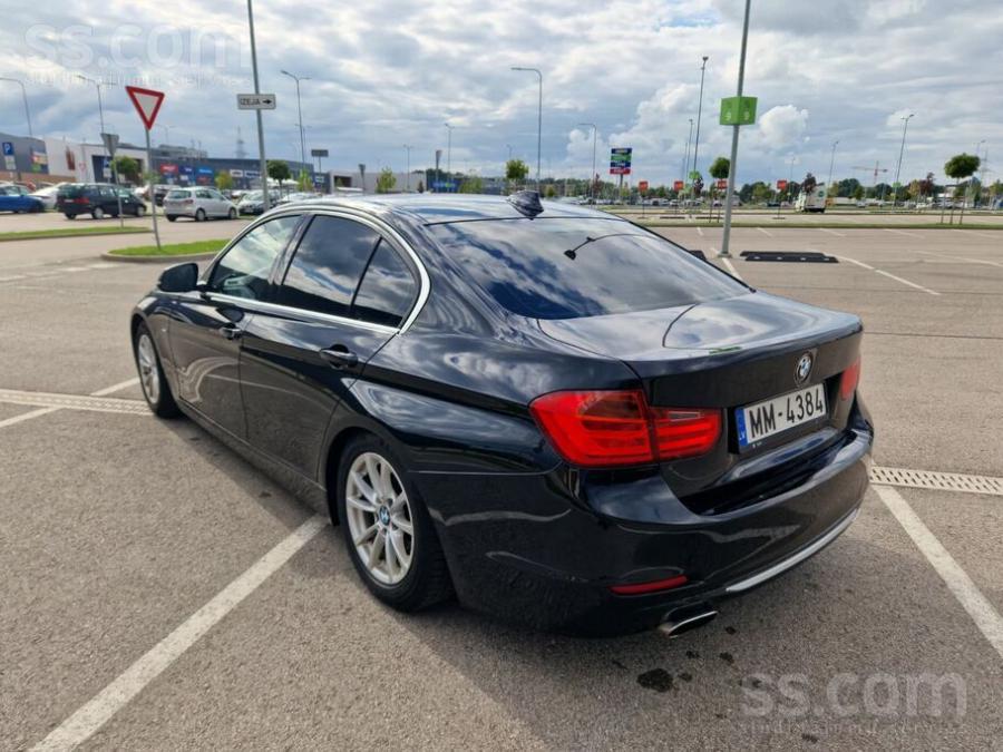 Черный БМВ 318 2014 в Рига, объемом двигателя 2.00 л и пробегом 264 тыс. км за 6950 €, фото 4 на AUTOMOTO.COM.LV