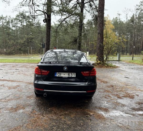 Black BMW 318 2015 in Jurmala, with an engine capacity of 2.00 L and mileage of 325 thousand km for 12800 €, photo 7 on AUTOMOTO.COM.LV