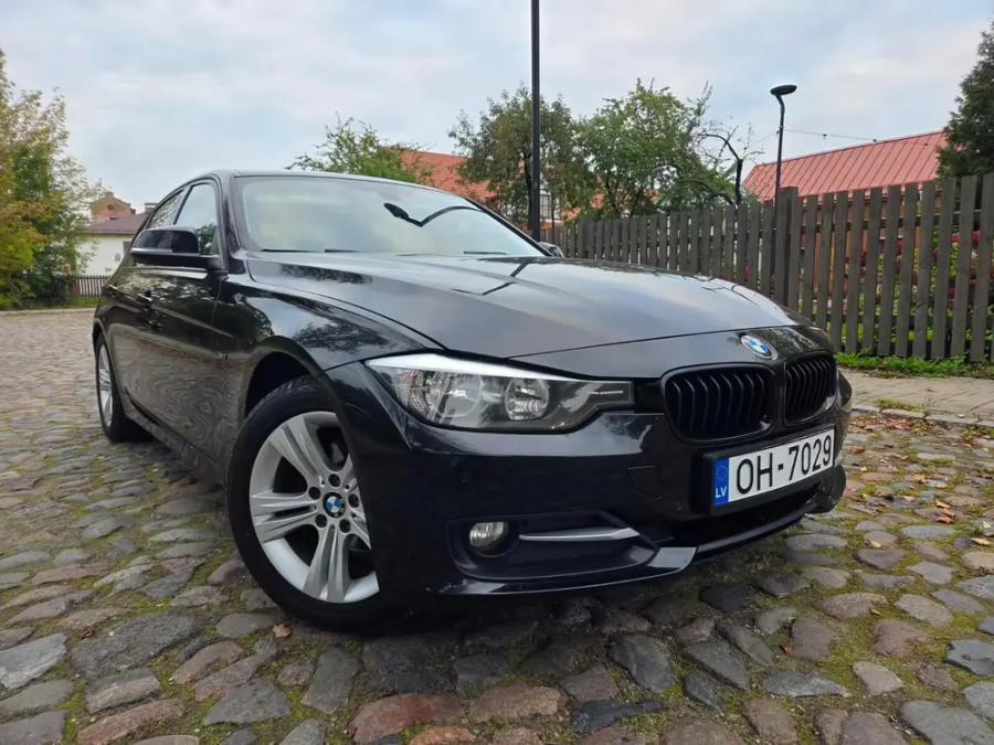 Melns BMW 318 2015 Jelgava, ar dzinēja tilpumu 2.00 L un nobraukumu 247 tūkst. km par 9900 €, foto 4 vietnē AUTOMOTO.COM.LV