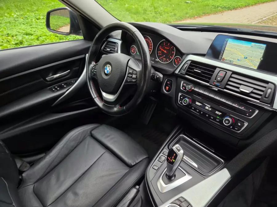 Melns BMW 318 2015 Jelgava, ar dzinēja tilpumu 2.00 L un nobraukumu 247 tūkst. km par 9900 €, foto 12 vietnē AUTOMOTO.COM.LV
