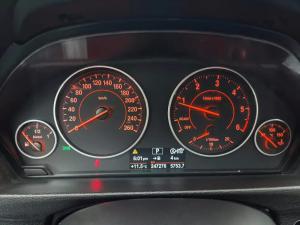Melns BMW 318 2015 Jelgava, ar dzinēja tilpumu 2.00 L un nobraukumu 247 tūkst. km par 9900 €, foto 17 vietnē AUTOMOTO.COM.LV
