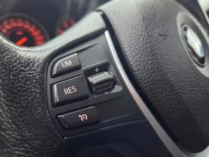 Melns BMW 318 2015 Jelgava, ar dzinēja tilpumu 2.00 L un nobraukumu 247 tūkst. km par 9900 €, foto 18 vietnē AUTOMOTO.COM.LV