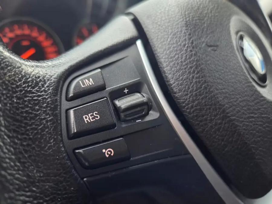 Melns BMW 318 2015 Jelgava, ar dzinēja tilpumu 2.00 L un nobraukumu 247 tūkst. km par 9900 €, foto 18 vietnē AUTOMOTO.COM.LV