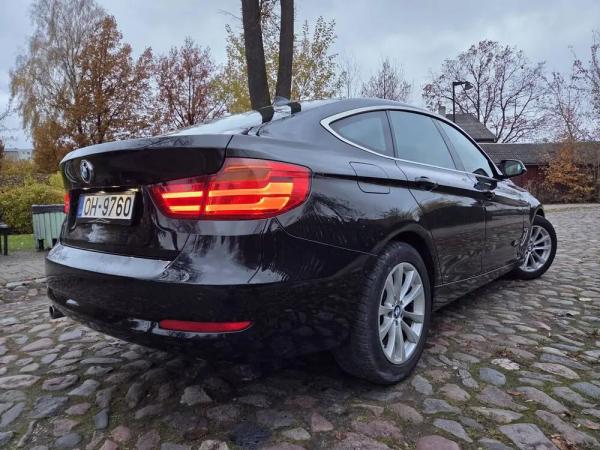 Melns BMW 318 2015 Jelgava, ar dzinēja tilpumu 2.00 L un nobraukumu 219 tūkst. km par 10600 €, foto 4 vietnē AUTOMOTO.COM.LV