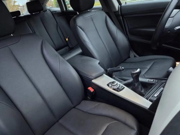 Melns BMW 318 2015 Jelgava, ar dzinēja tilpumu 2.00 L un nobraukumu 219 tūkst. km par 10600 €, foto 10 vietnē AUTOMOTO.COM.LV
